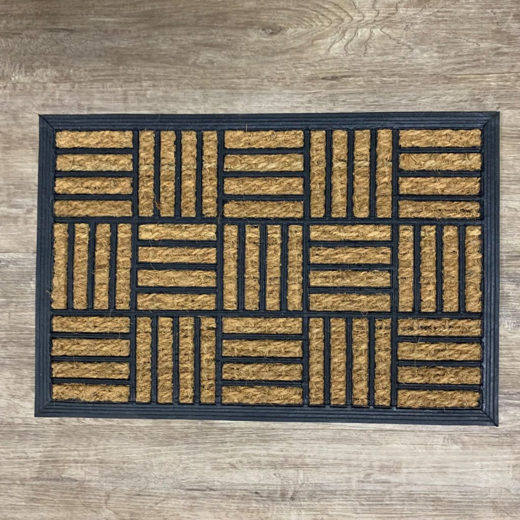 INTERWOVEN RUBBER AND GRASS MAT - Roots Home